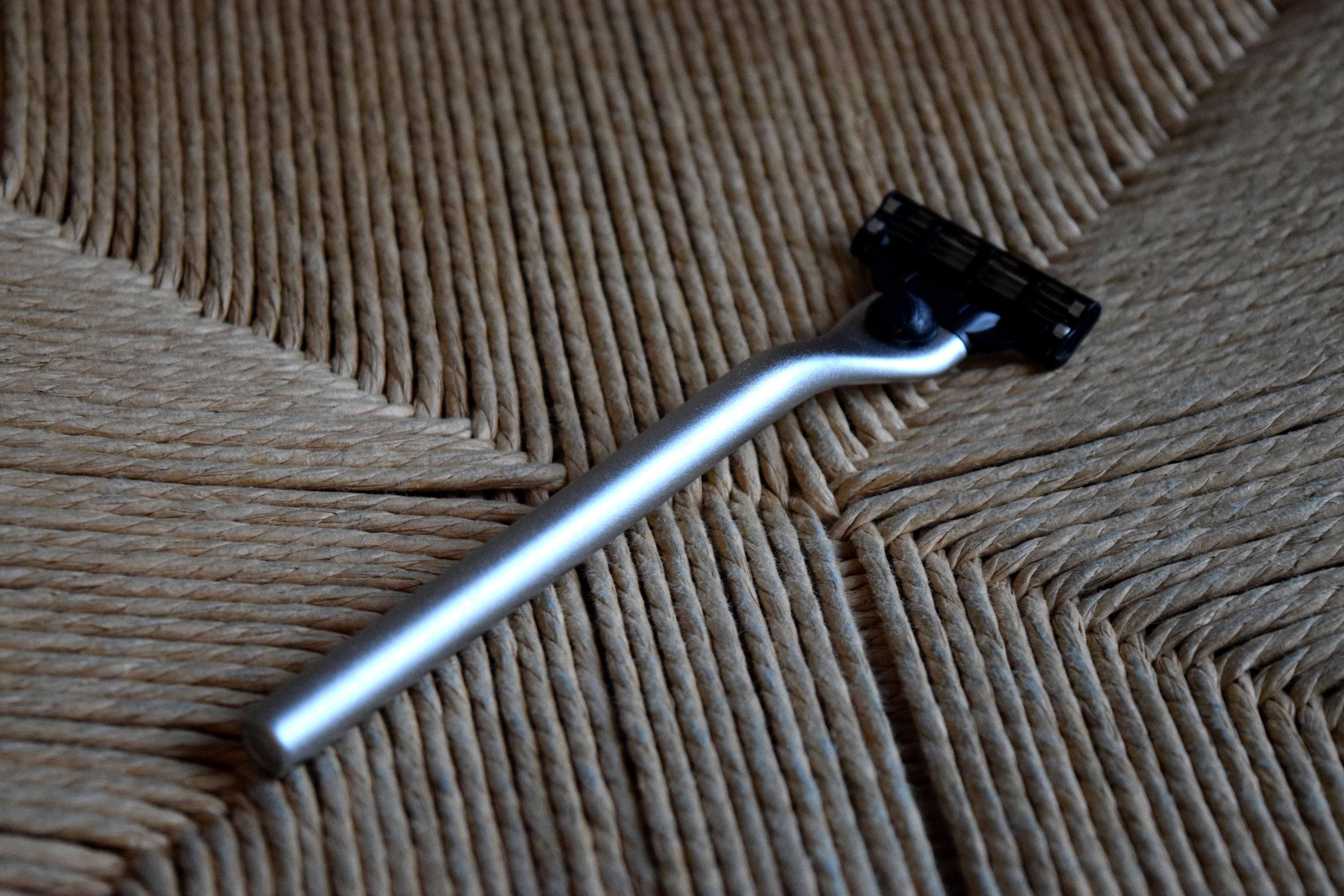 Ockham Razor Co. オッカムの剃刀 | シャツと休む